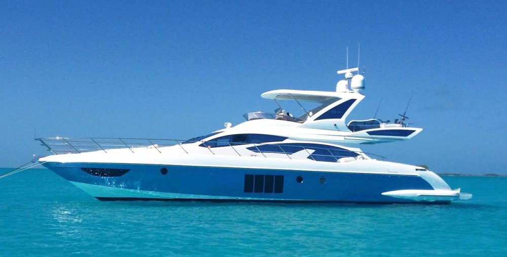 AZIMUT 64 Flybridge – Skylight Yachting